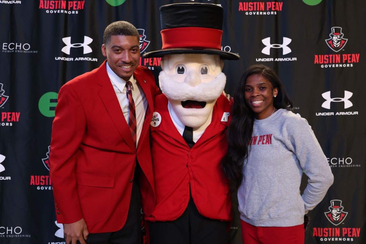 Austin Peay basketball coach Corey Gipson gets contract extension ...