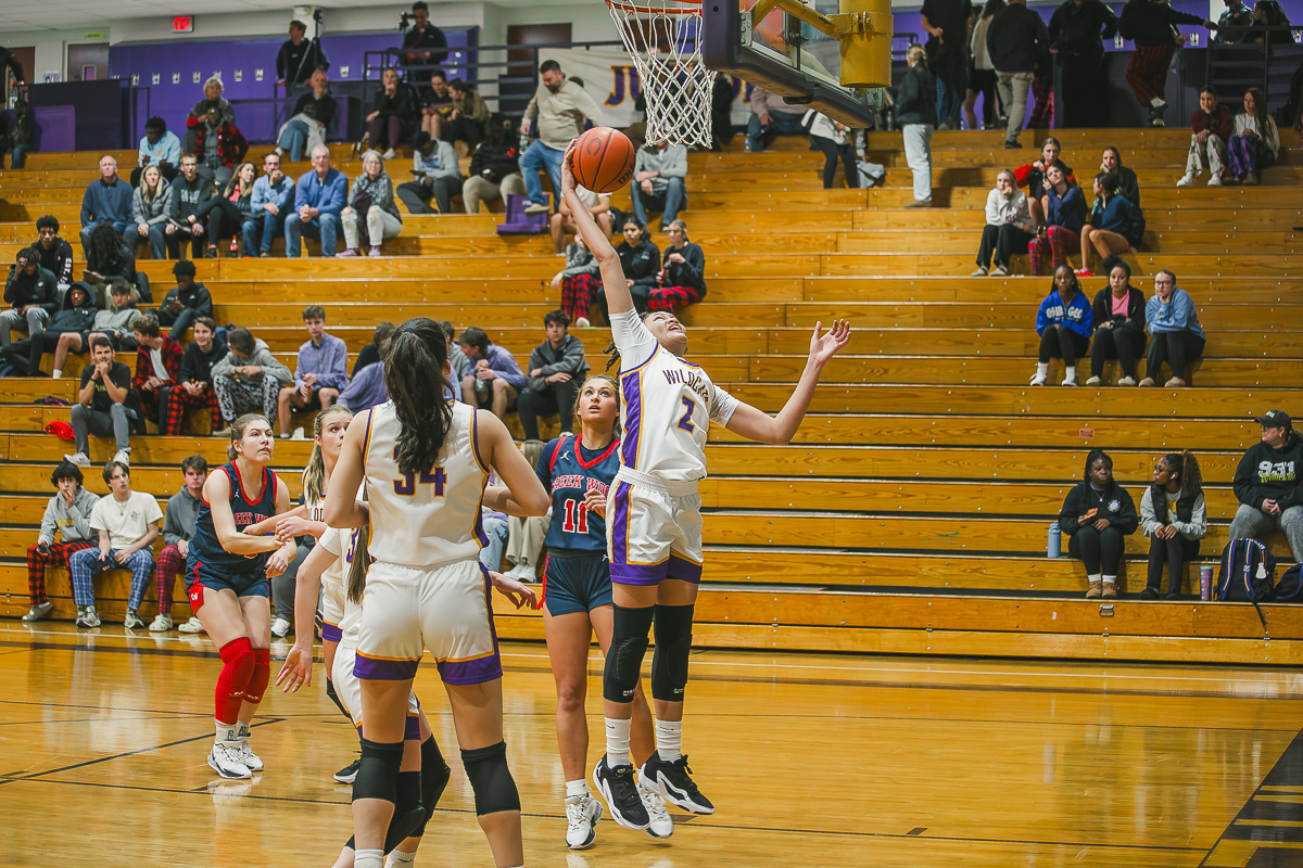 Clarksville High boys’ and girls’ basketball win back-to-back home ...