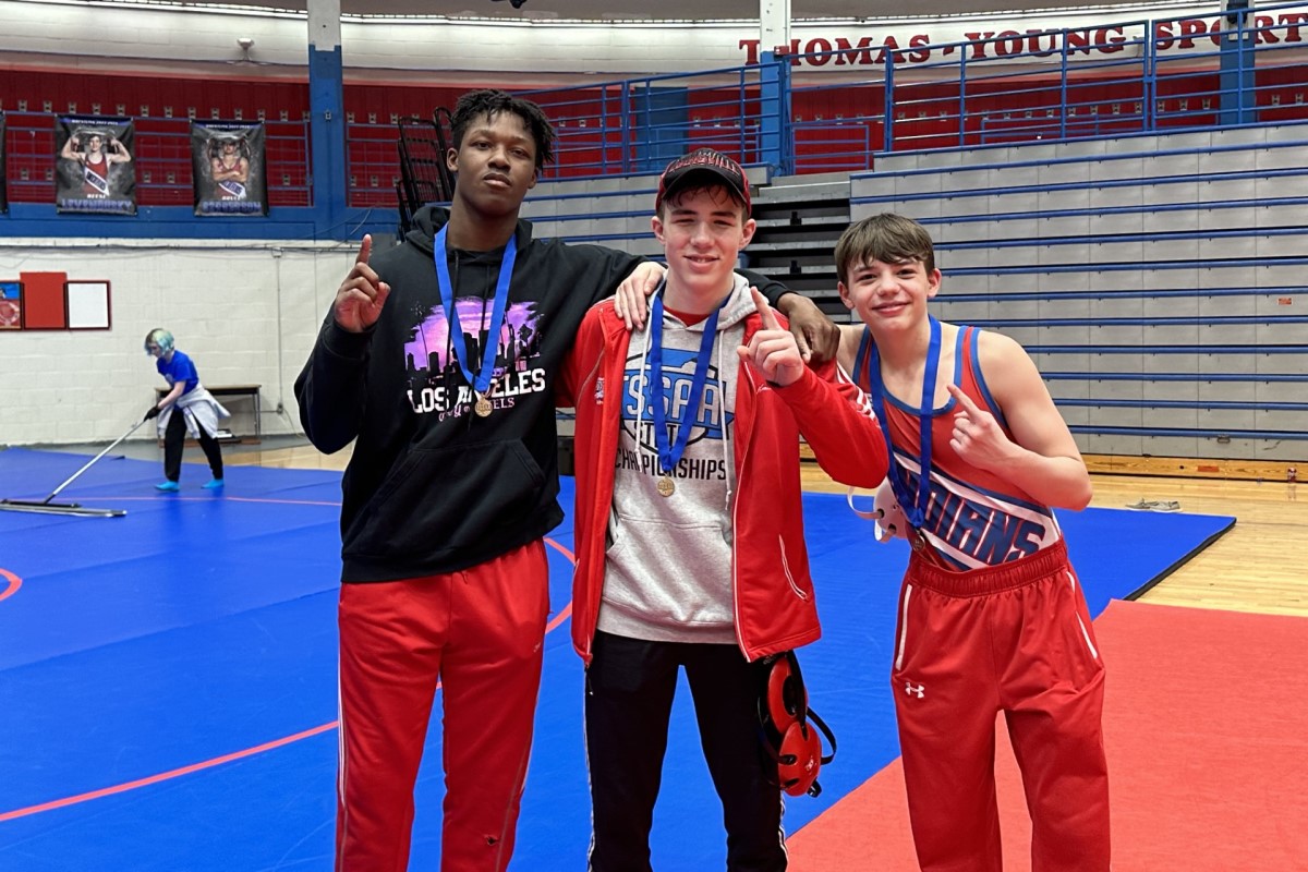 Montgomery Central High boys’ wrestling become 2023-24 regional champs ...