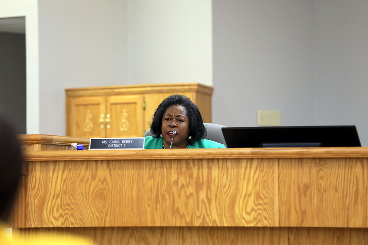 Standing room only at School Board: Parents speak out, school vouchers ...