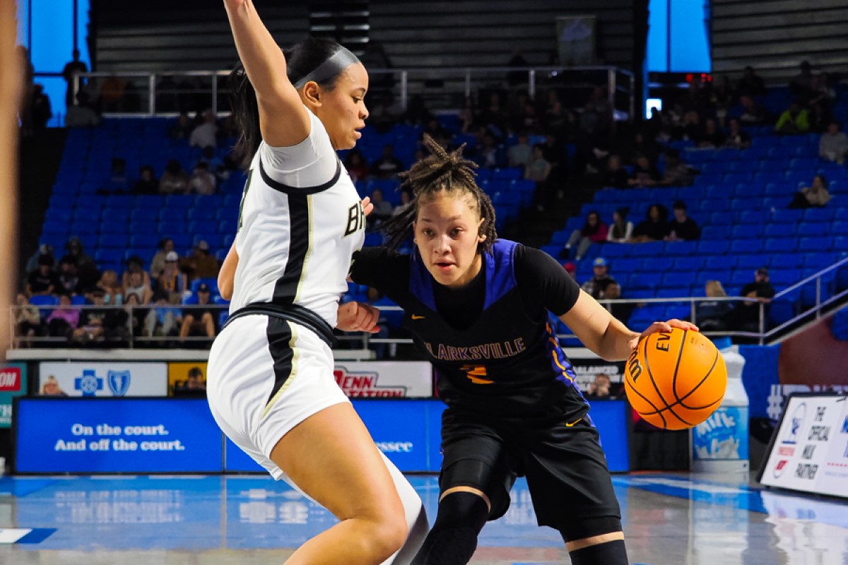 Imari Berry becomes first Miss Basketball Award winner in Clarksville ...