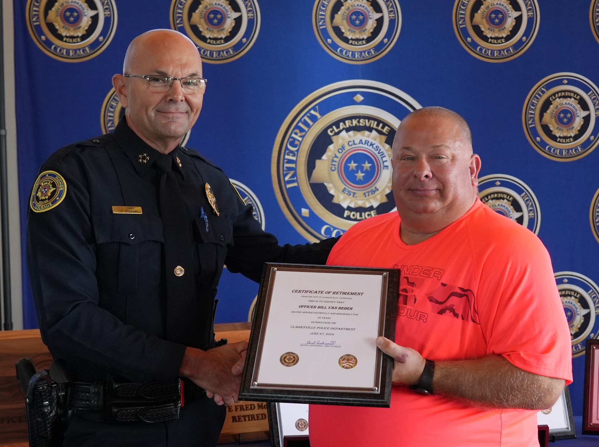 Clarksville Police Department holds retirement ceremony for 4 officers ...