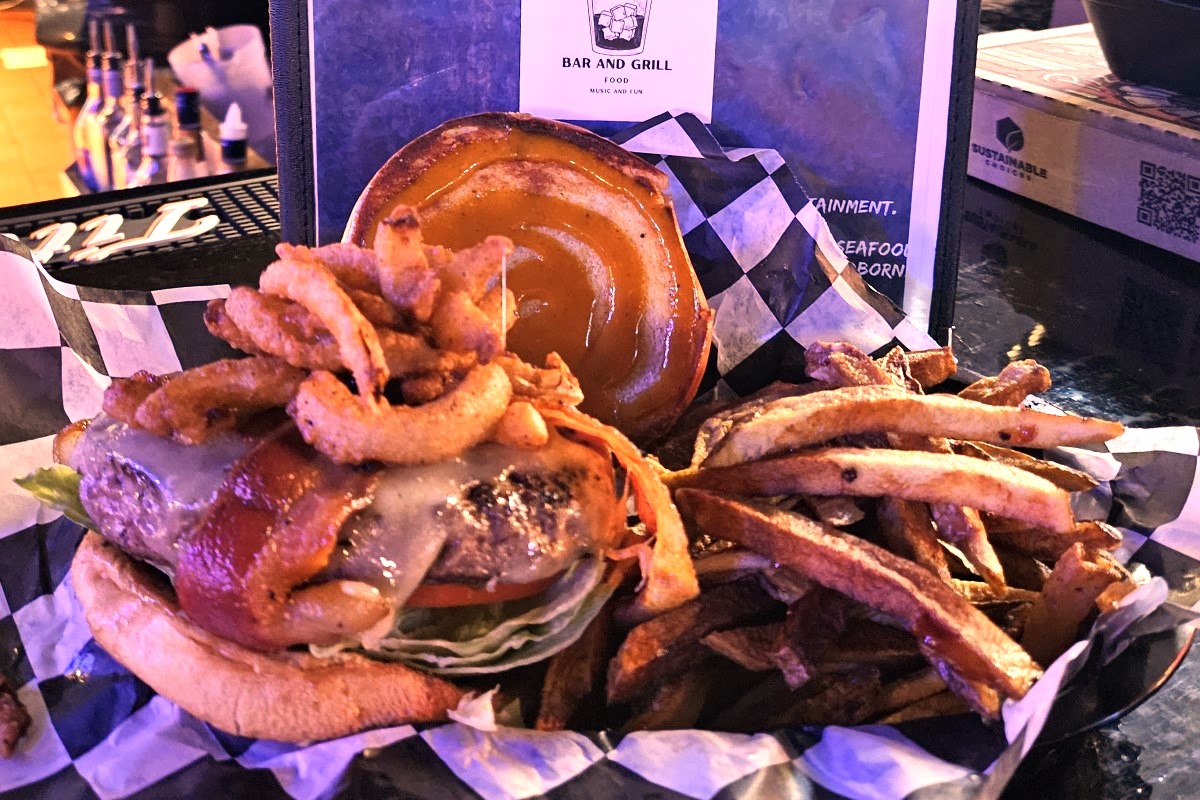 4 fun foods to try at Slick’s Bar and Grill - ClarksvilleNow.com