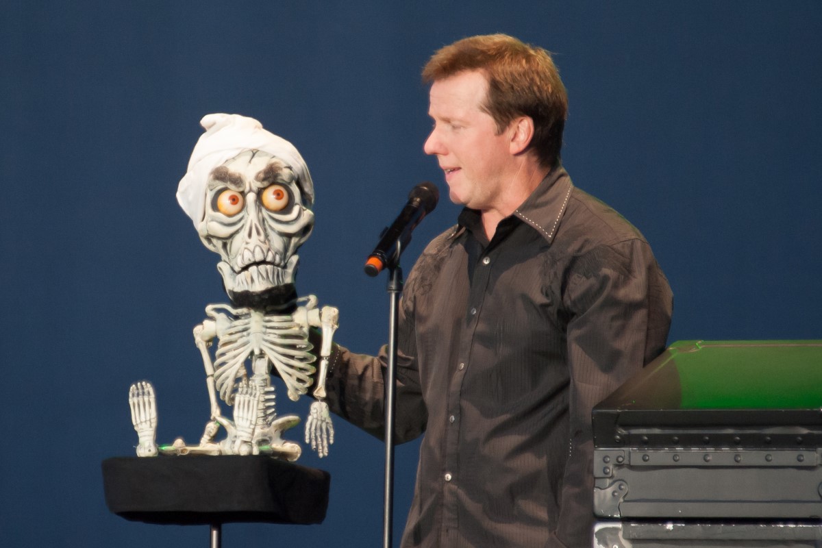 Jeff Dunham to bring Peanut, Achmed and Walter to F&M Bank Arena in ...