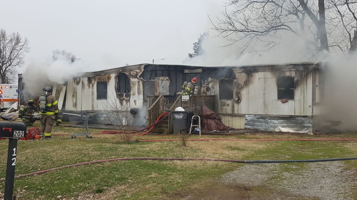 Mobile home destroyed by fire in Clarksville - ClarksvilleNow.com