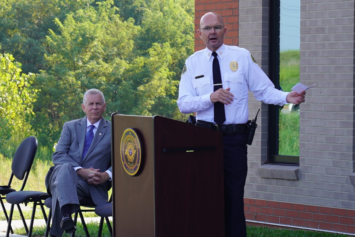 Clarksville Police opens new District Three Precinct near Exit 8 ...