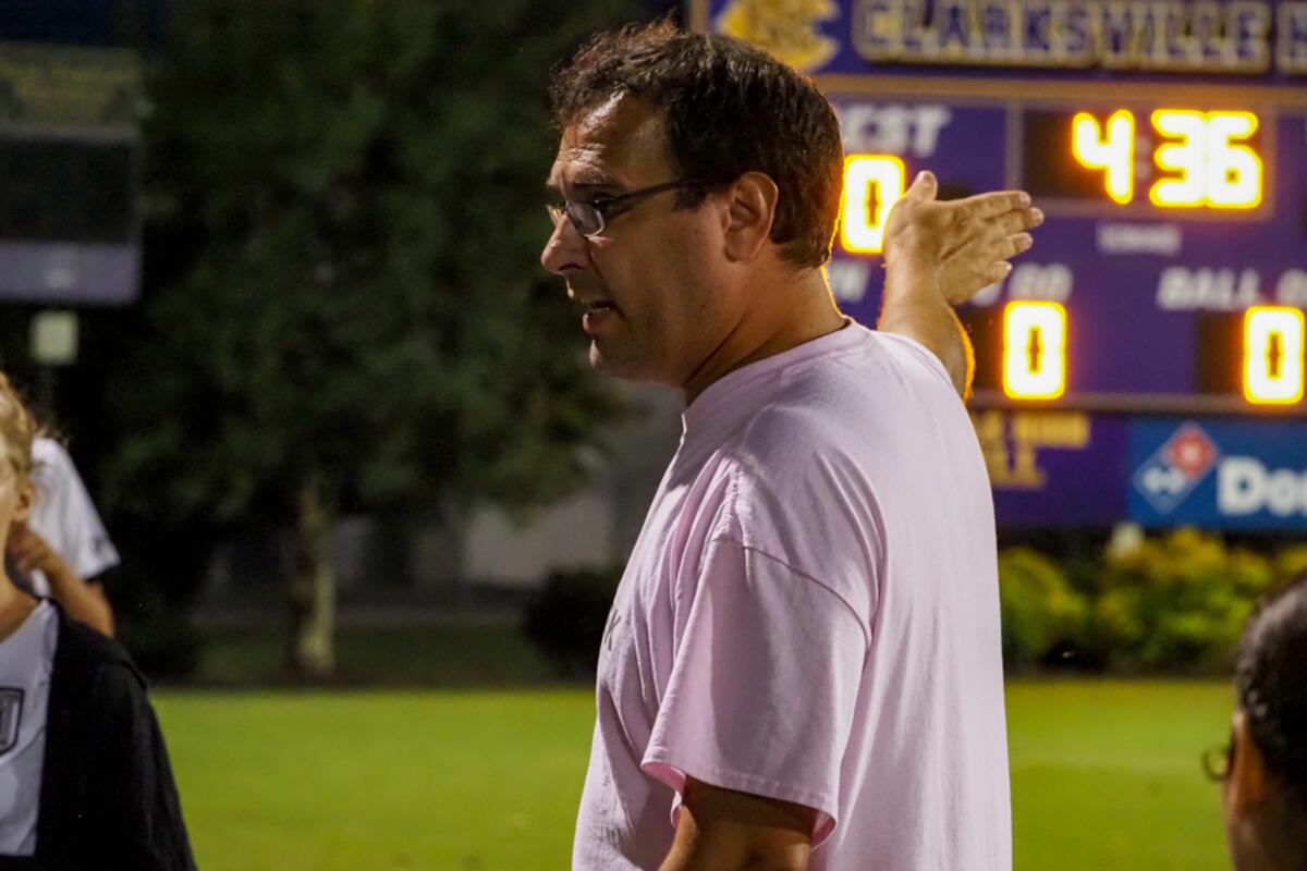 Rossview High athletics hires next girls’ head basketball coach, 5th in ...