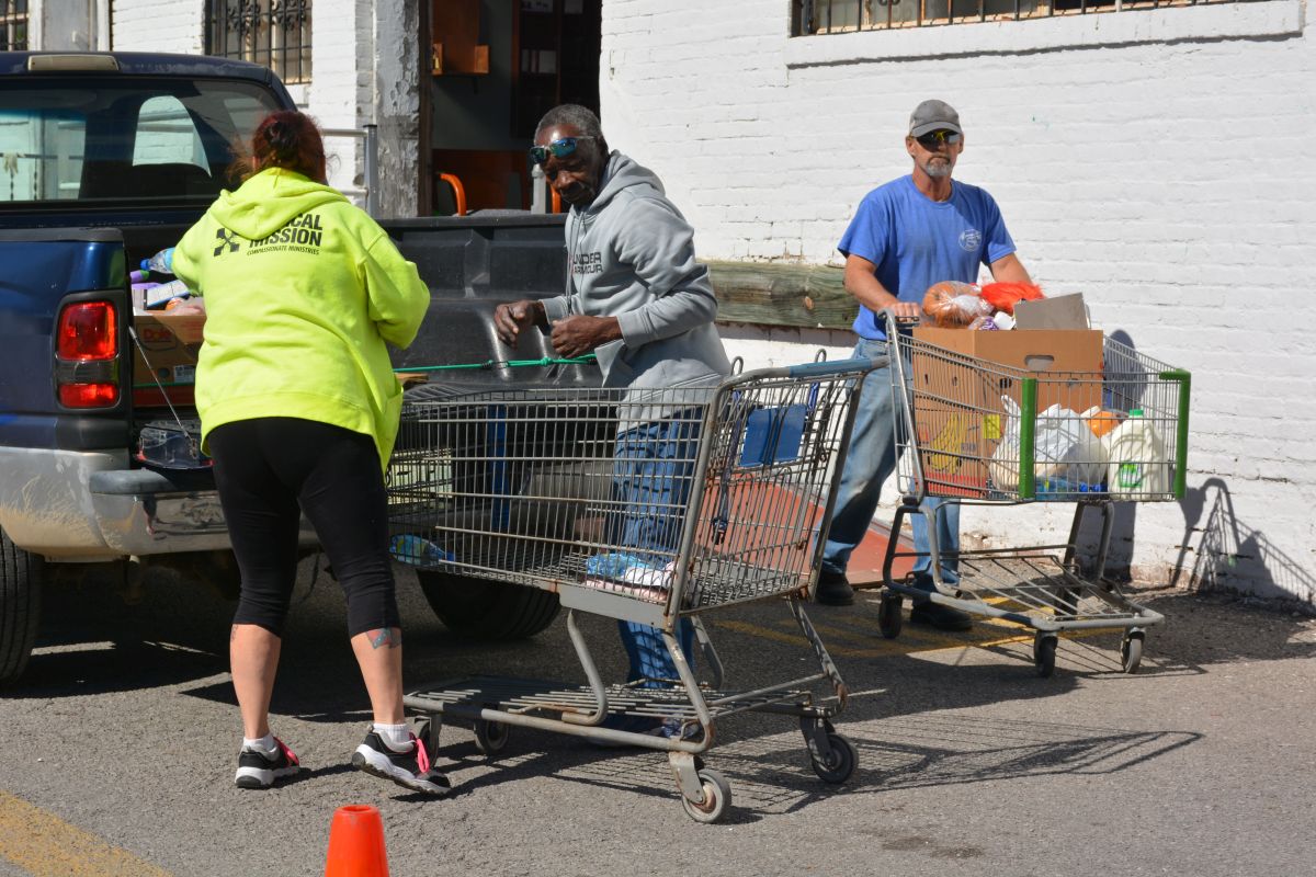 Manna Cafe Ministries makes big difference for Clarksville citizens ...