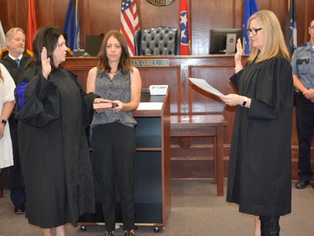 Judges, court officials sworn in for Montgomery County, 19th Judicial ...