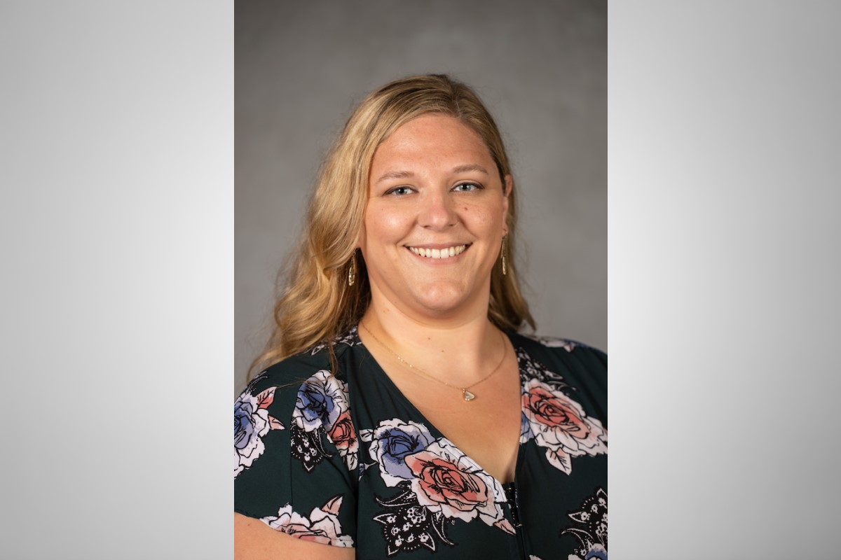 Animal Welfare Institute awards Austin Peay professor 2022 Christine ...