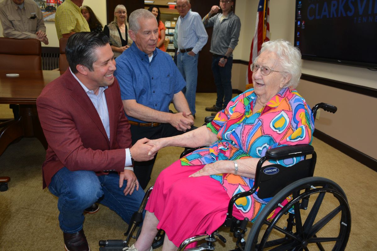 LeVone ‘Peg’ Jimenez, ferry operator and marina owner, celebrates 102nd ...
