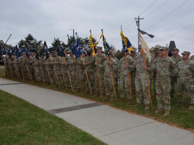 101st Airborne Division 3rd BCT cases colors for deployment to Eastern ...