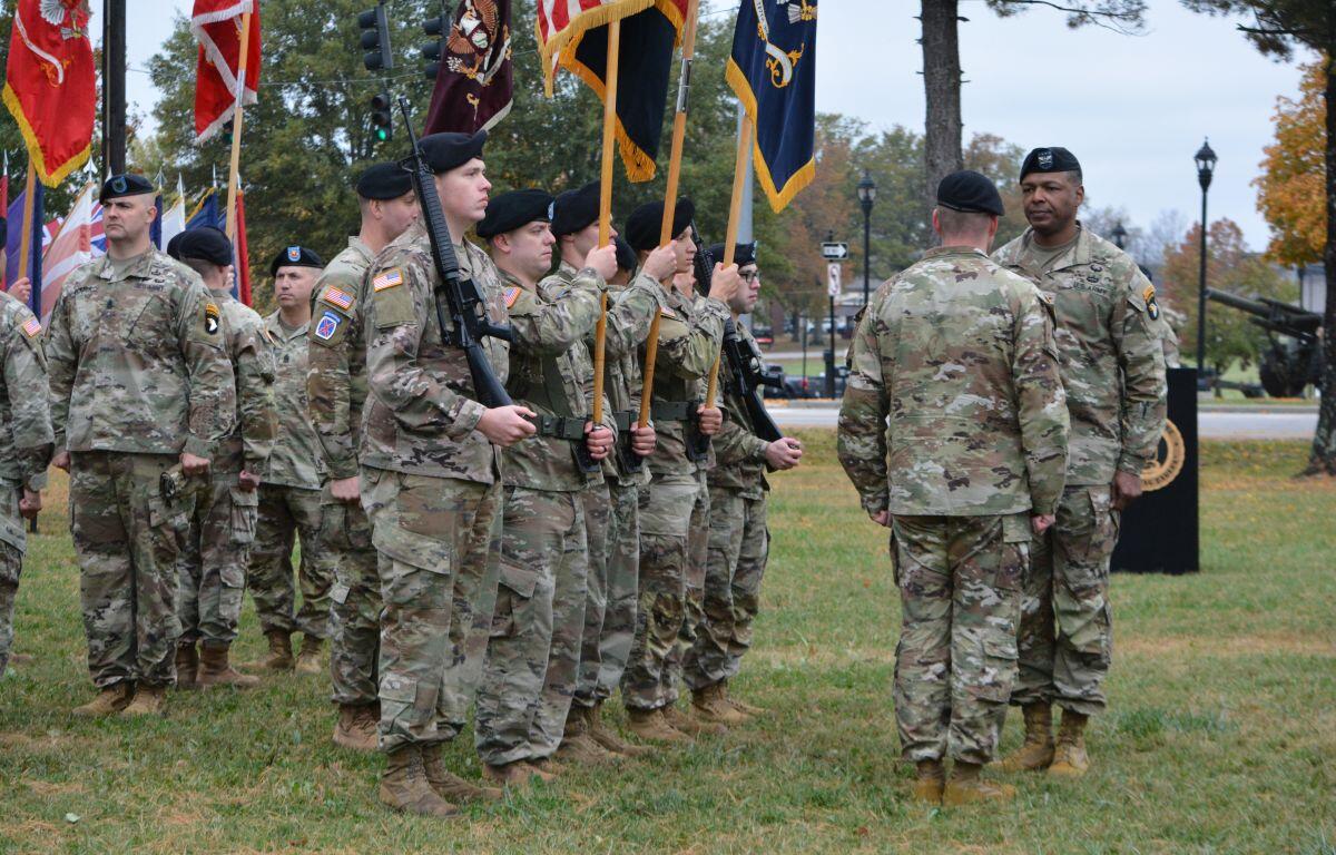 101st Airborne Division 3rd BCT cases colors for deployment to Eastern Europe | PHOTOS ...