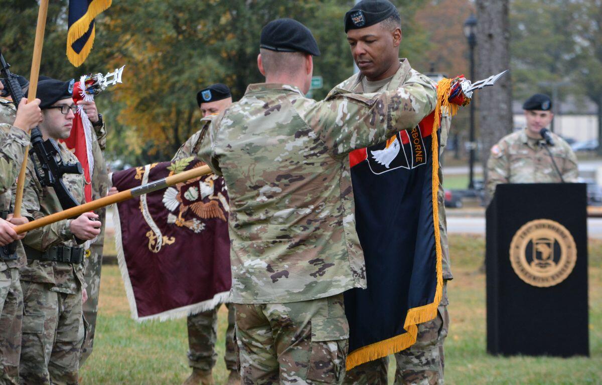 101st Airborne Division 3rd BCT cases colors for deployment to Eastern ...