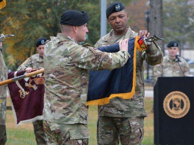 101st Airborne Division 3rd BCT cases colors for deployment to Eastern ...