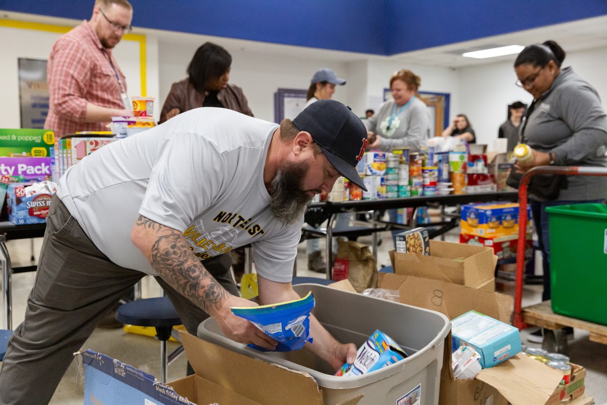 Stop sending donated goods: Clarksville tornado relief efforts ...