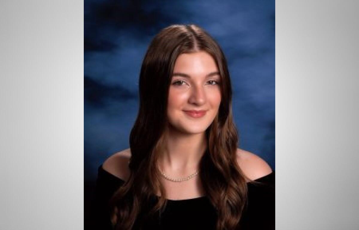 19 valedictorians and salutatorians from Clarksville-area schools ...