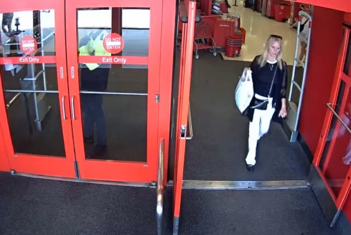 UPDATE: Police locate person of interest in incident at Target | VIDEO ...