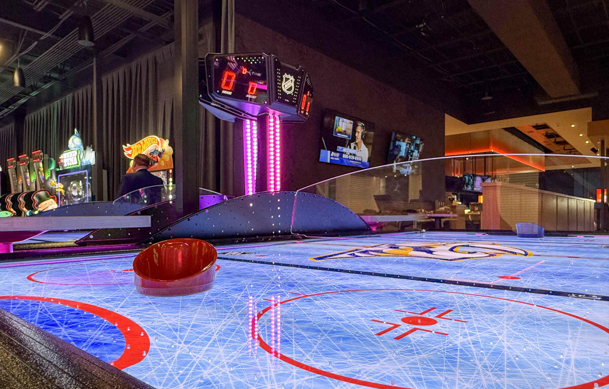 Dave & Buster’s: Sneak peek inside 160-game arcade opening this month ...