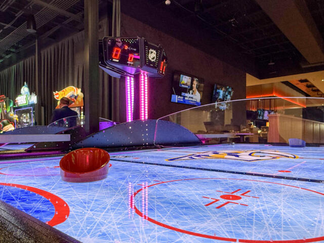 Dave & Buster’s: Sneak peek inside 160-game arcade opening this month ...