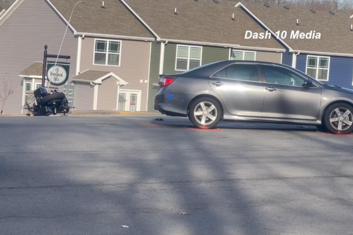 Police identify 23-year-old motorcyclist killed in crash Sunday on ...