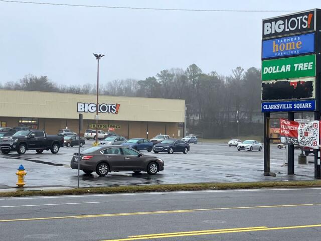 Big Lots to remain open in Clarksville, grocery store recruiting to ...