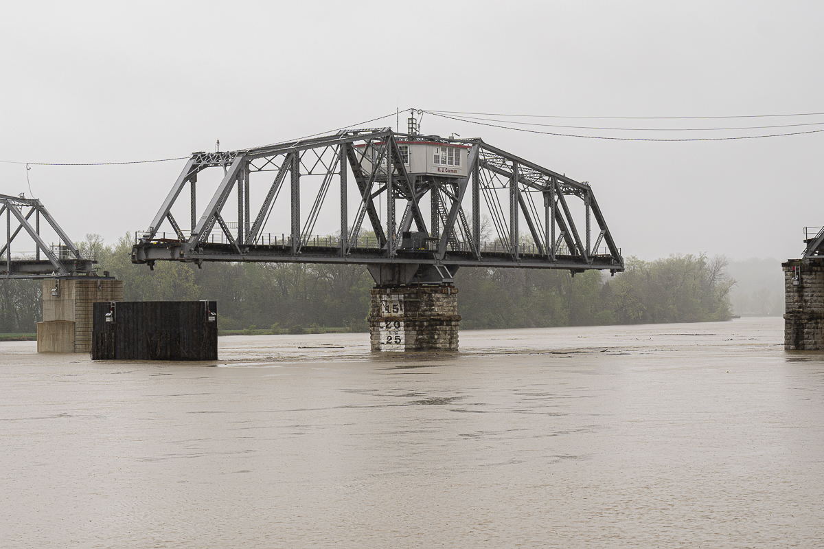 UPDATE: Cumberland, Red rivers crest, fall to minor flood stage ...