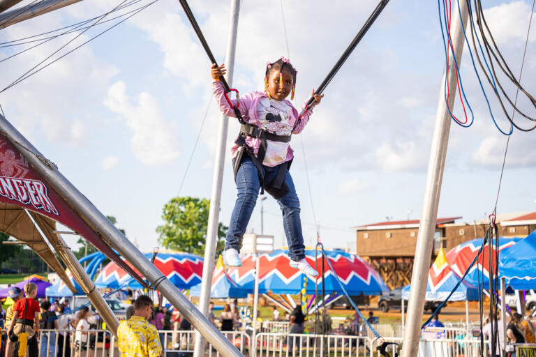 Montgomery County Fair brings rides, races, family fun to Speedway ...