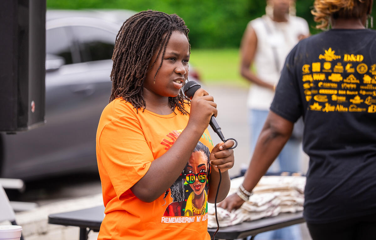 Clarksville celebrates Juneteenth with 5th annual downtown parade ...