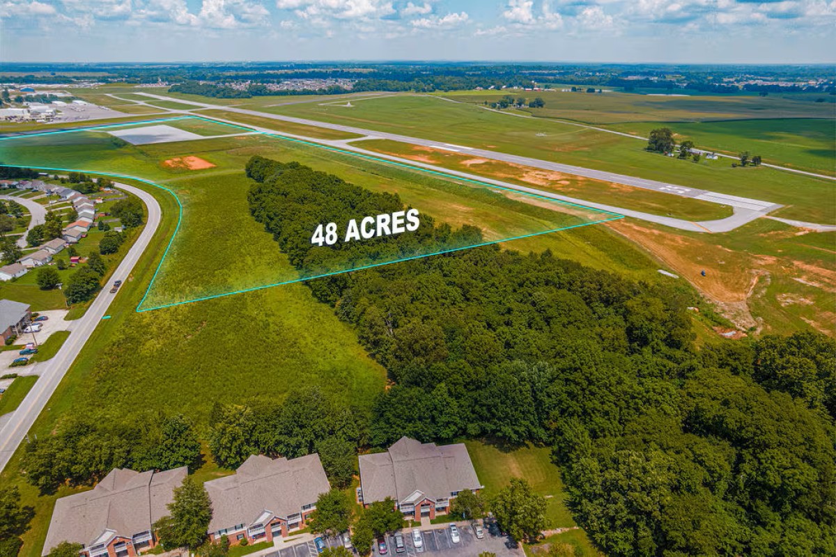Aviation hub: 98 prime acres available at Clarksville Regional Airport ...